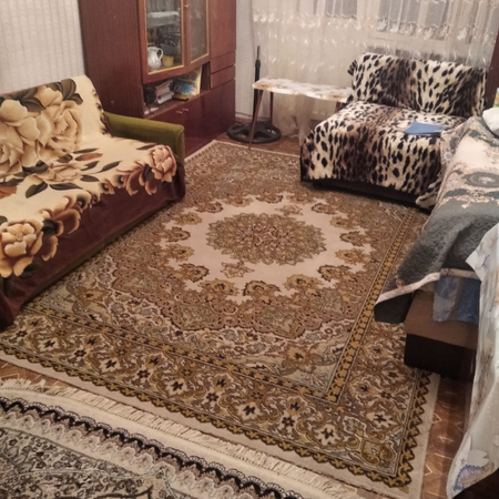 Продам трёхкомнатную квартиру улучшенной планировки