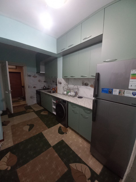 Срочно продаю 2(3)х комнатную квартиру в Себзаре. Ц17/18