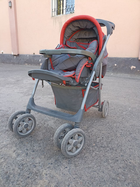 Продаётся детская коляска