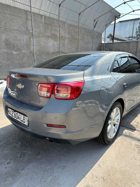 Продам chevrolet malibu