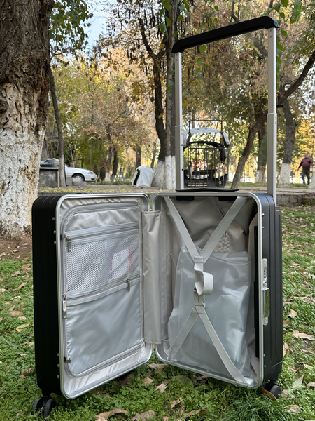 Чемоданы PREMIUM. YIF.1