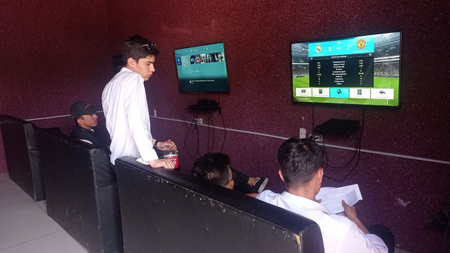 Playstation komplekt tayyor biznes
