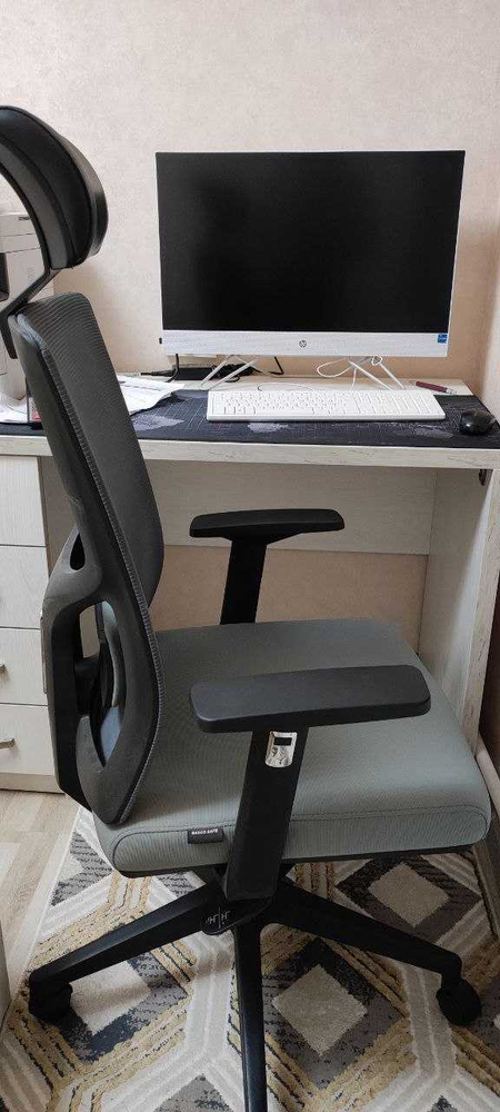 Ofis uchun kreslo sotiladi