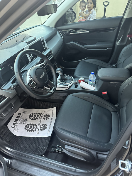 Kia Seltos кора 2 позиция