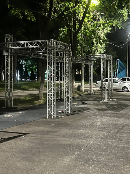 Prokatga Led Ekran , sxoy muzli dim, sveta muzika, prezidentiski