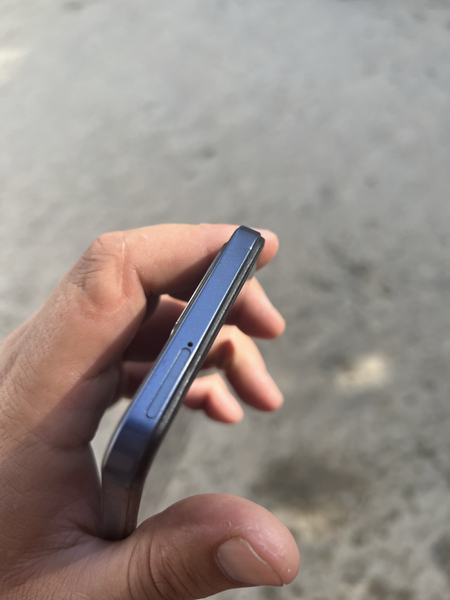 Vivo Y35 4+4 128 gb 5000 amper batareka