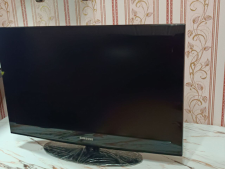 Телевизор плазменный Samsung 32 дюйма