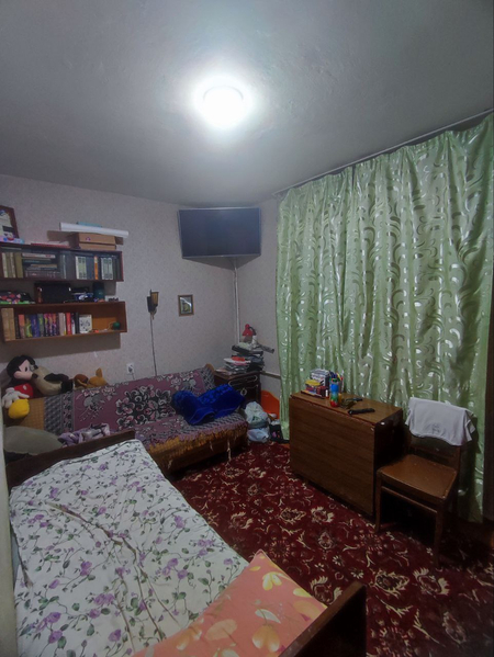 Продаю 3-х комнатную квартиру Сергели 8