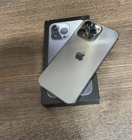 iPhone 13 Pro Black Graphite