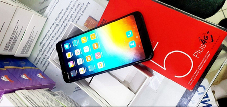Redmi 5 plus 4/64 gb