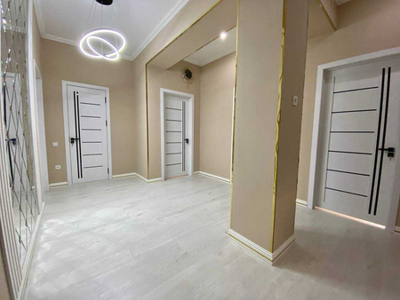 Продам 3/8/10 ЖК Саломатина