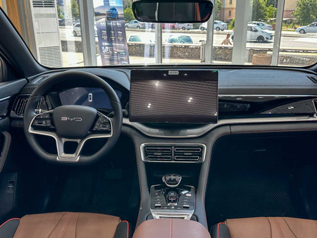 BYD SONG PLUS AWD 100 km Flagshi
