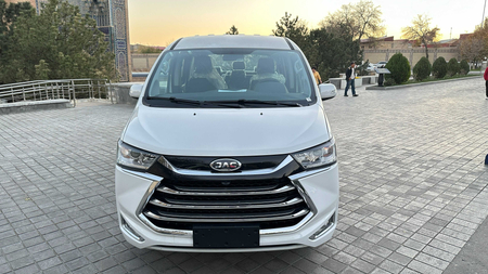 JAC REFINE M4 Микроавтобус Сифатни яхши курадиганла учун