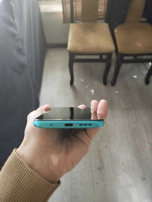 Redmi  T9  4/64 idial holatda