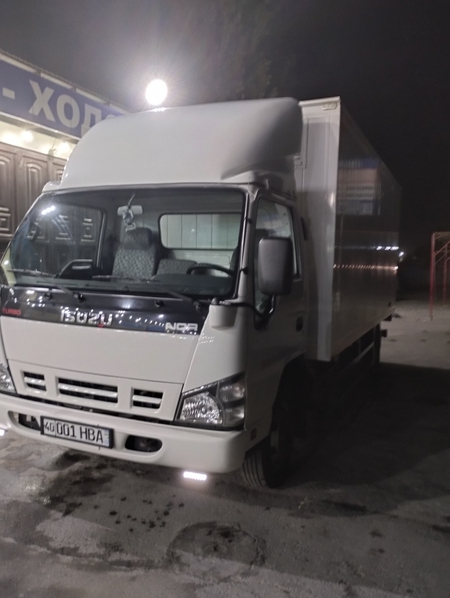 Isuzu sotiladi srochno