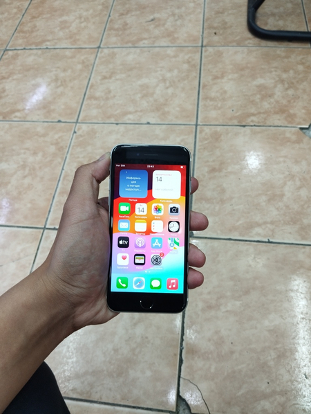 Iphone se sotiladi ideal
