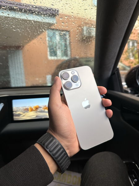 iPhone 15 Pro Max