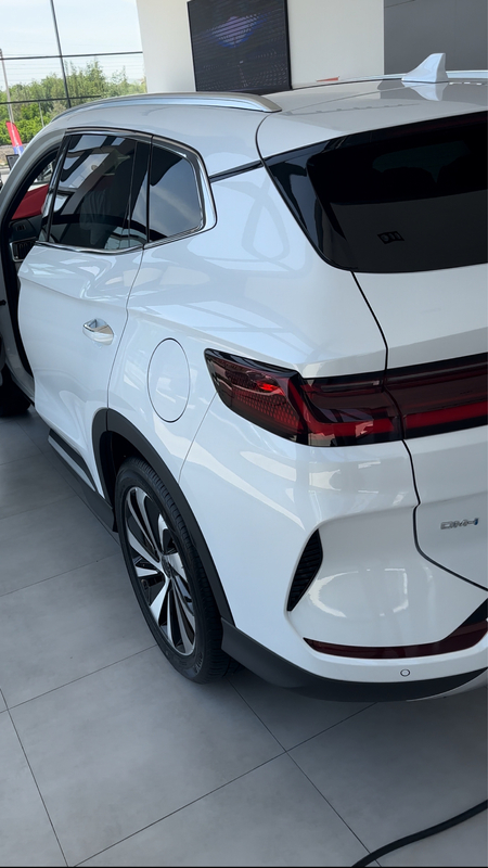 BYD chempion gibrit sotiladi obmen bor