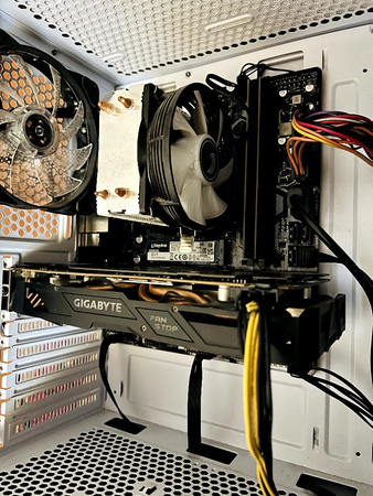 Мошний игровой компьютер i5 11400f