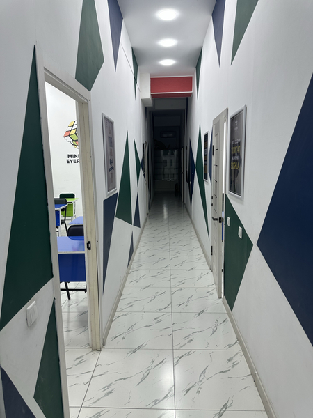 Tayyor yurib turgan o’quv markaz sotiladi