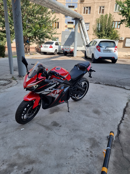 V6 moto sport bike