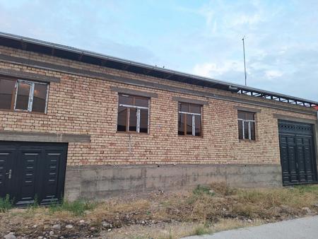 Ohangaron shahardan hovli