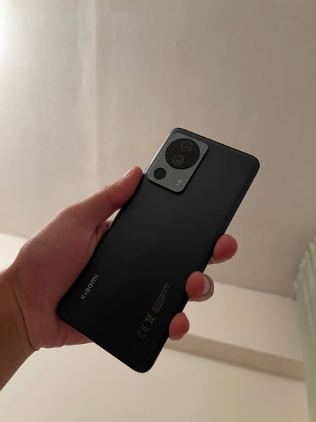 Xiaomi 13 Lite Sotiladi