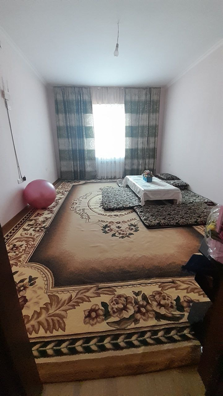 3-хонали квартира сотилади. 86 кв/м. Мотрид 