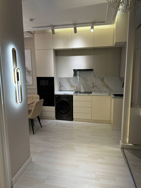Продается 2х ком. квартира,ЖК Акай Сити,ор-р:Мирзо Улугбек-й р-н, 50м2