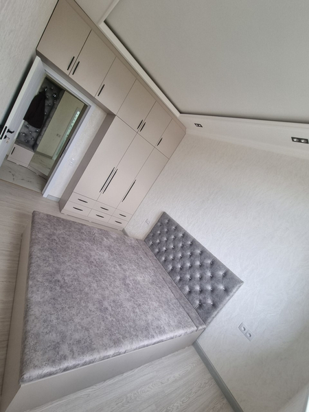 Yunusobod 8 kv novostroyka 2xonali uy sotiladi