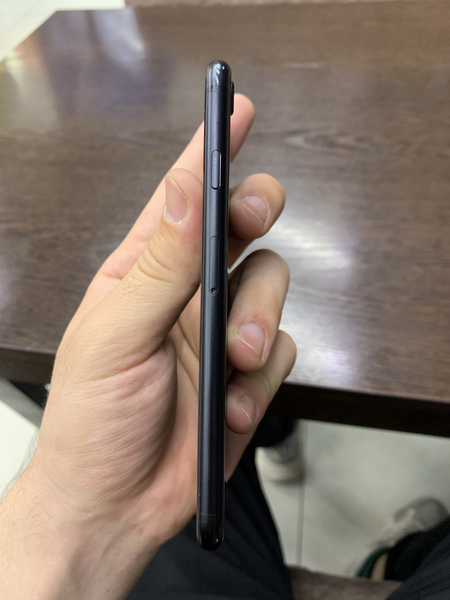Iphone SE 2020 ideal SROCHNA SOTILADI !!!