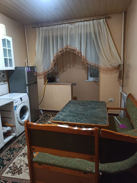 Срочно 2/7/9 корасу 4 отдельный вход 65кв.м2