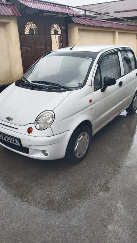 Moshina sotiladi matiz 2009