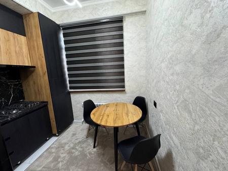 Продам 2 ком юнусабад 8 Шохсарой