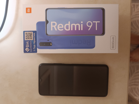 Xiaomi Redmi 9T 4/128GB в новом состоянии в полном комплекте