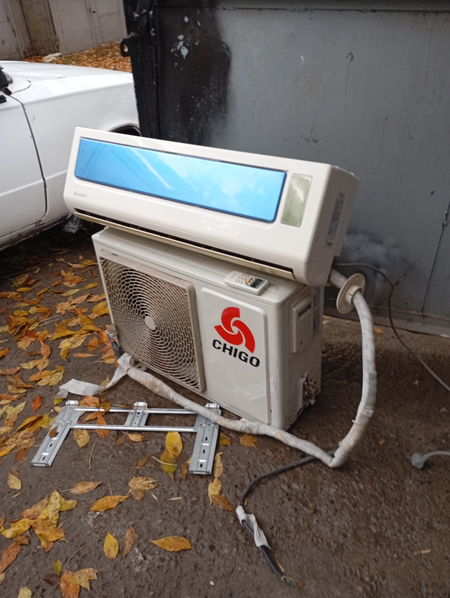 Продаётся кондиционер chigo 12 рабочий всё родной работает отлично