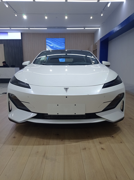 Changan Deepal SL03