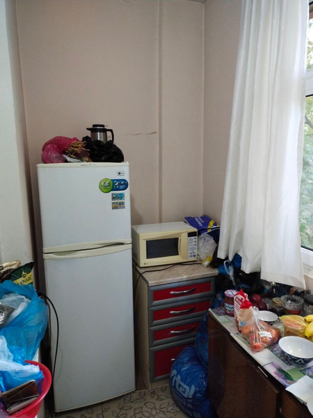 Срочно продам Ялангач Мирзо Улугбек 1в2-2-4 панель ор/р теннисный корт