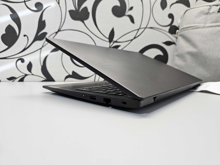 ПРОДАМ Lenovo V15G4 /2024 Ноутбук AMD Silver 7120U/8GB/256SSD/15.6