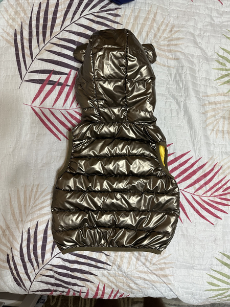 Продам детскую безрукавку