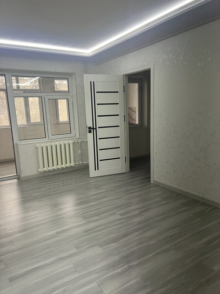 Продается квартира 2/3/4 переделанная 3х комнатную,  с евро ремонтом