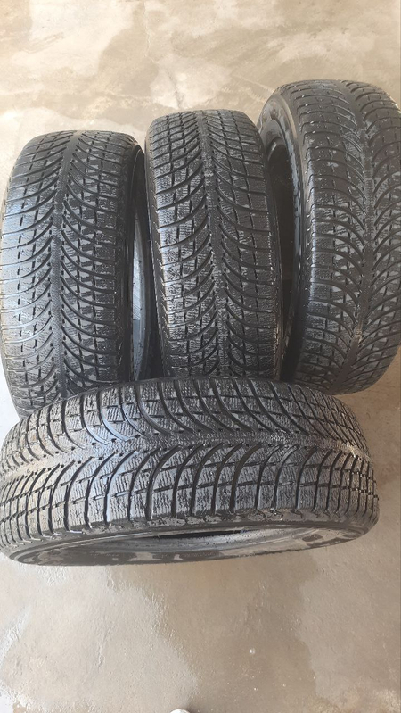 Шина Michelin 235/60 R18 4 таси шу нарх! Срочно сотилади