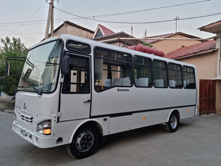 ISUZU HC.40 2016