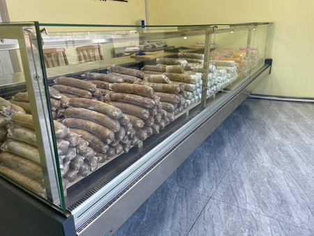 Xoladilnik vitrina