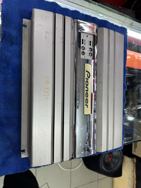 Pioneer GM-X 924