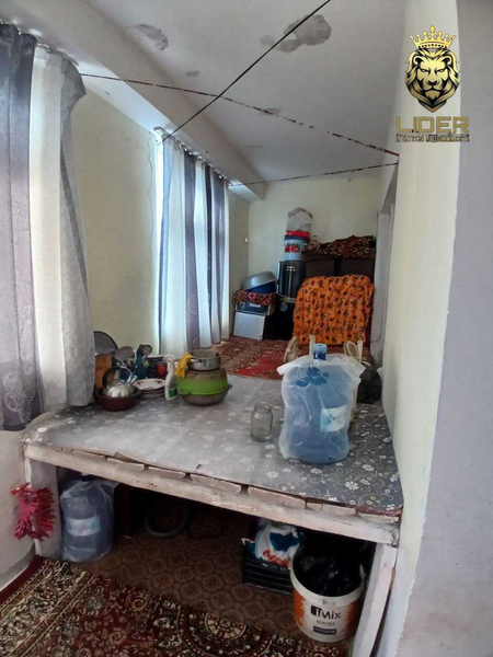 Срочно Продается 2х Квартира на 3 этаже Ор-р: Шарк1 Кафе Барака