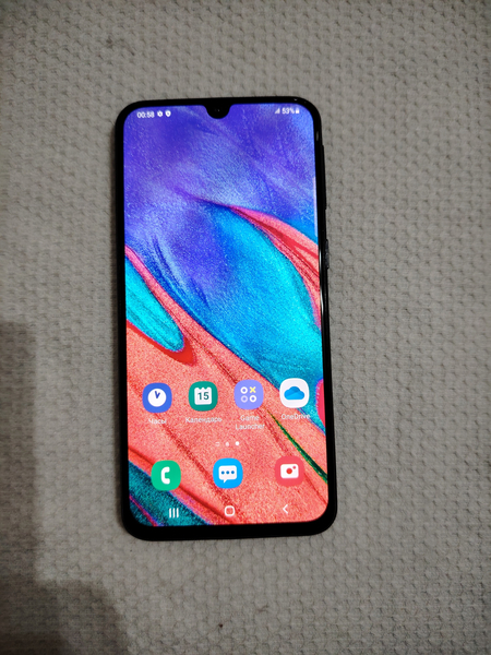 Samsung Galaxy A40  64GB