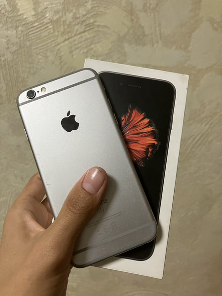 iPhone 6s ideal 32gb karobkali