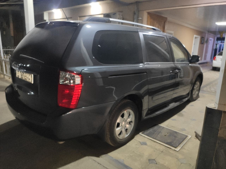 Kia Carnival 2013