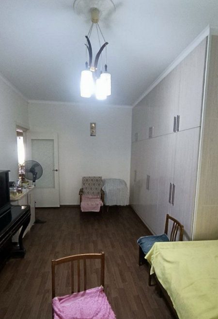 Юнусабад 16кв 3/2/5 Балкон: 2*6